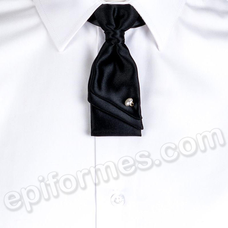 Gran variedad de corbatines de diversos colores